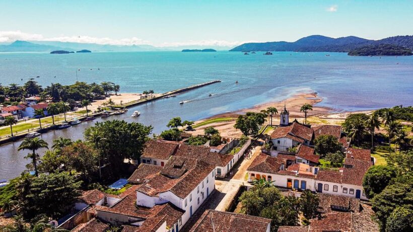 Paraty Historical City Walking Tour - Key Points