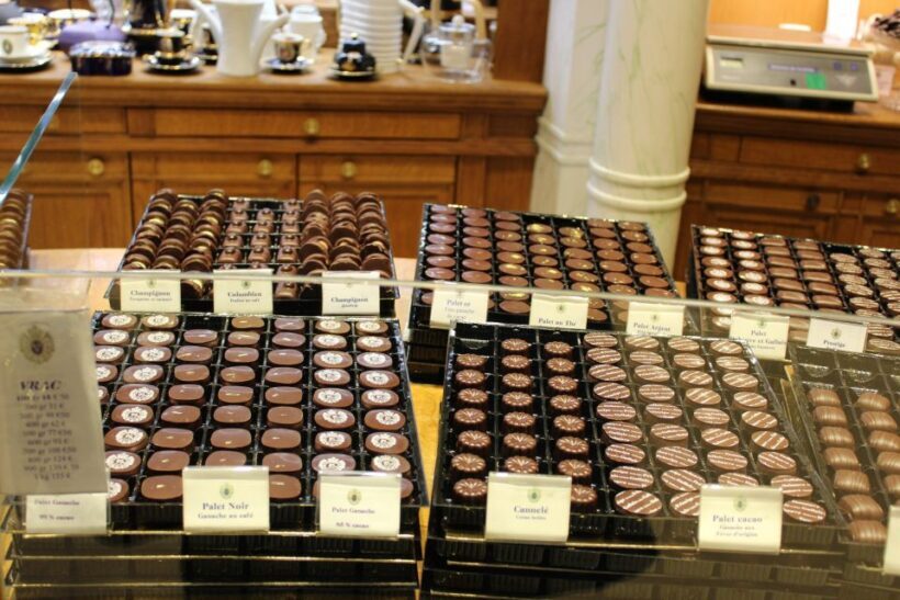 Paris: 2-Hour Sweet & Chocolate Family Tour with Tastings - A Detailed Look at the Tour Experience