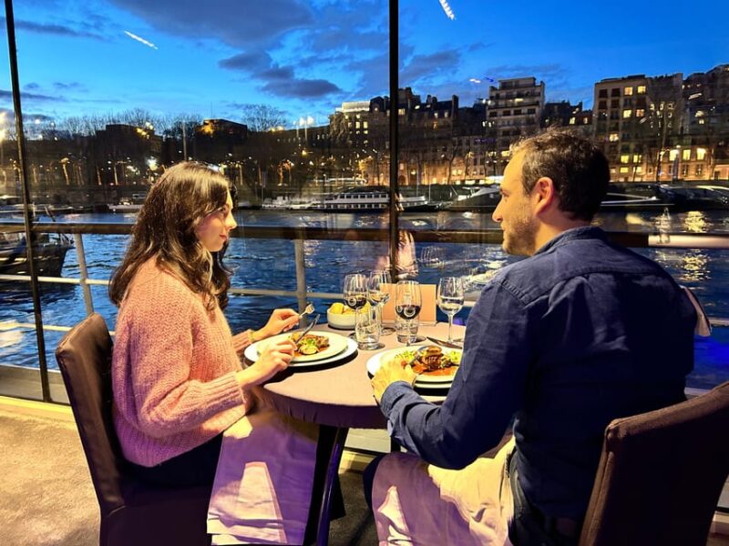Paris: 3-Course-Dinner Cruise with Wine on the Seine River - The Itinerary in Detail