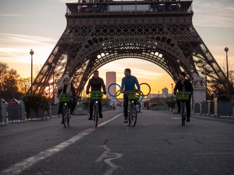 Paris Before the Crowds: Sunrise Bike Tour with Breakfast - FAQs
