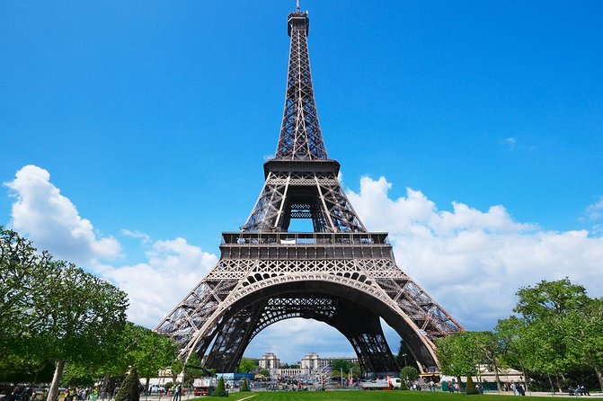 Paris by Rail With Sightseeing Bus and River Cruise - Essential Sights and Experiences