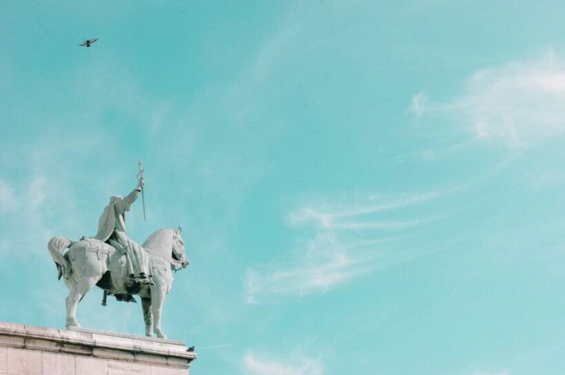 Paris: Capture the most Photogenic Spots with a Local - Overview of the Tour Experience