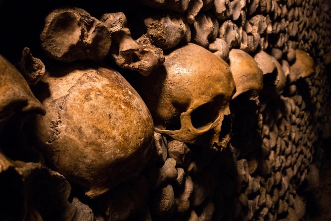 Paris Catacombs Skip the Line Guided Tour - Meeting and Pickup Information