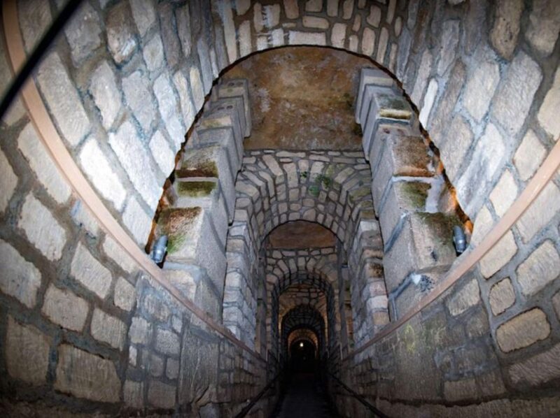 Paris: Catacombs Tour with Restricted Areas - The Itinerary: What to Expect