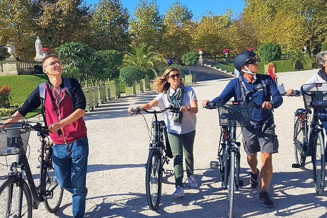 Paris: Charming Nooks and Crannies Bike Tour - Why This Tour Is a Great Pick