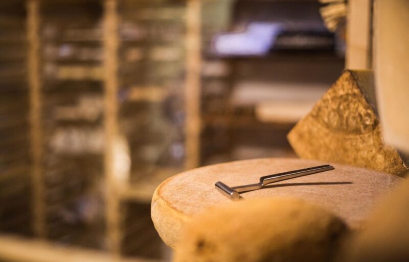 Paris: Cheese and Wine Tasting - The Authenticity and Educational Value