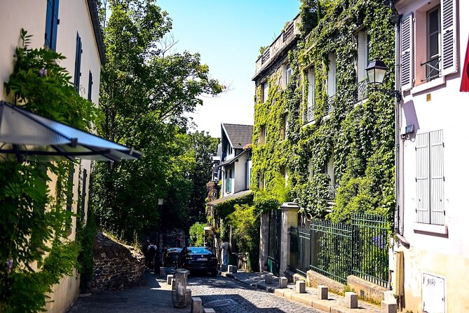 Paris Chocolate and Pastry Private Tour With Secret Food Tours - Exploring the Finest French Chocolates