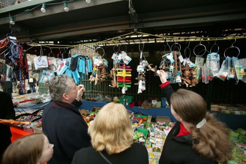 Paris City Center Self-Guided Walking Tour - Key Points