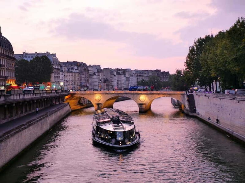 Paris: City of Lights Walking tour and Seine Cruise - Exploring the Parisian Night: What to Expect
