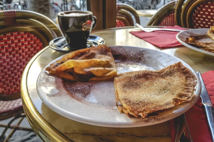 Paris: City Tour with Louvre Tickets & Cider with a Crepe - Key Points