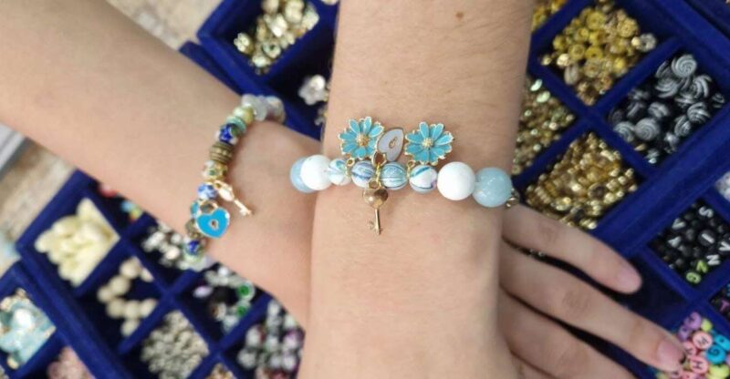 Paris: Custom Souvenir Bracelet Workshop - Who Would Love This Experience?