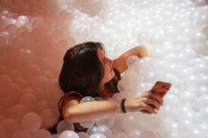 Paris: Customizable Child-Friendly Tour with Private Guide - Key Points