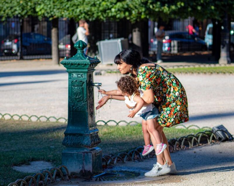 Paris: Customizable Child-Friendly Tour with Private Guide - The Itinerary: What to Expect