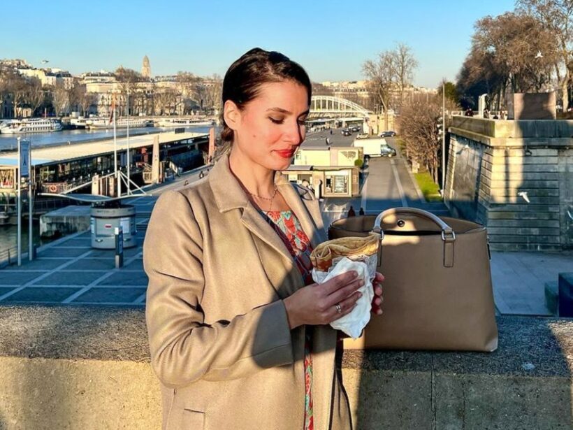 Paris: Day or Sunset Cruise with Drink, Ice Cream or Dessert - Authentic Experiences and Tips