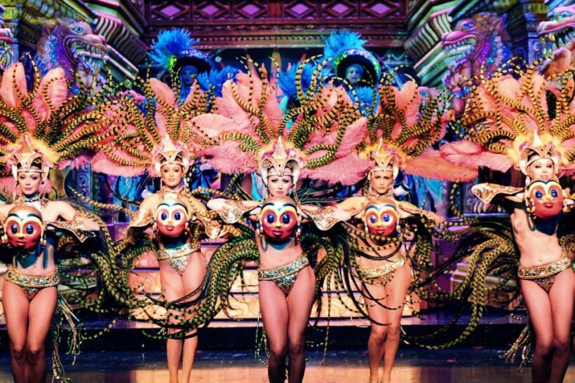 Paris: Dinner Show at the Moulin Rouge - Authenticity and Highlights from Reviews