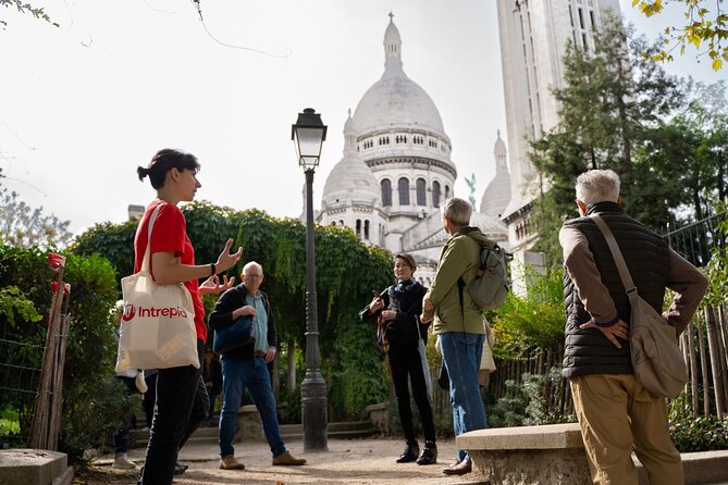 Paris: Discover Hidden Montmartre on a Walking Tour - The Experience of the Guides