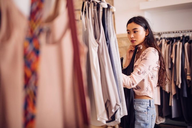 Paris Discovery Tour : private shopping with a fashion expert in Paris - The Bottom Line