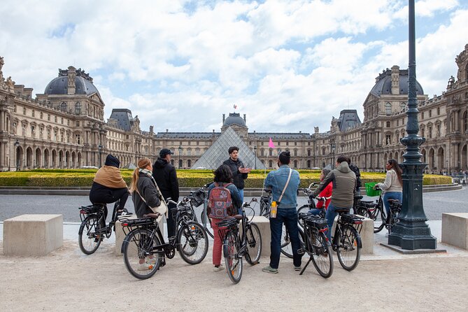 Paris: E-Bike Tour - Monumental and Hidden Paris - Personalized and Immersive Experiences