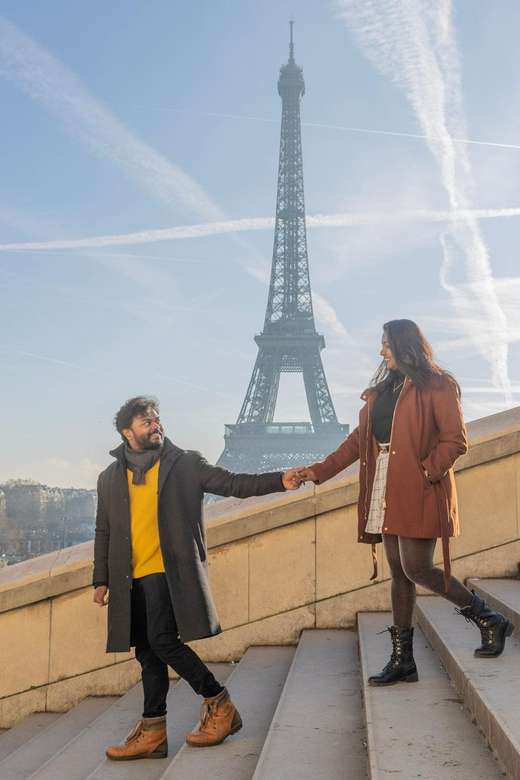 Paris: Eiffel Area Private Photoshoot - Starting Point and Meeting Arrangements