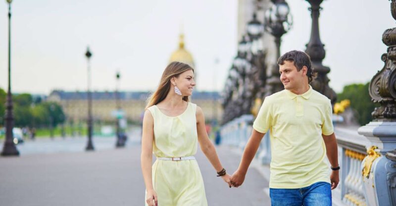 Paris: Eiffel Tower and Paris Bridges Private Photowalk - Practical Tips for Participants