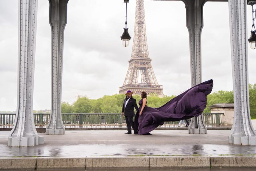Paris: Eiffel Tower Flying-Dress Photoshoot - Who Should Book This Photoshoot?