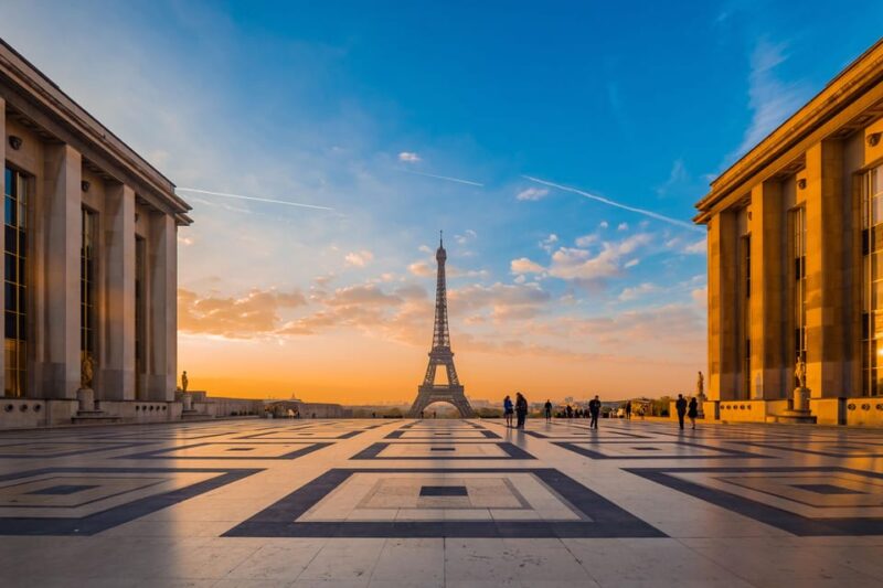 Paris: Eiffel Tower Guided Tour|Summit & second floor access - The Practical Aspects and Value