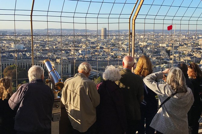 Paris: Eiffel Tower Summit Access - Navigating the Crowds and Queues