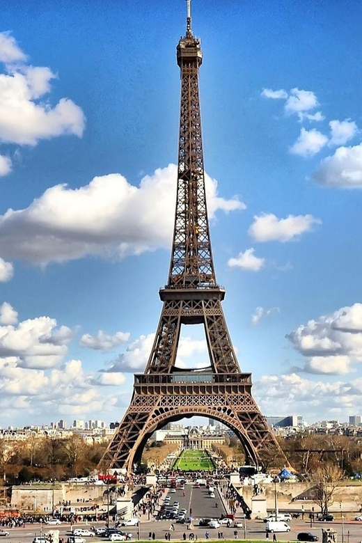 Paris: Eiffel Tower Summit & App to to download and Meal - The Guided App: Your Personal Historian