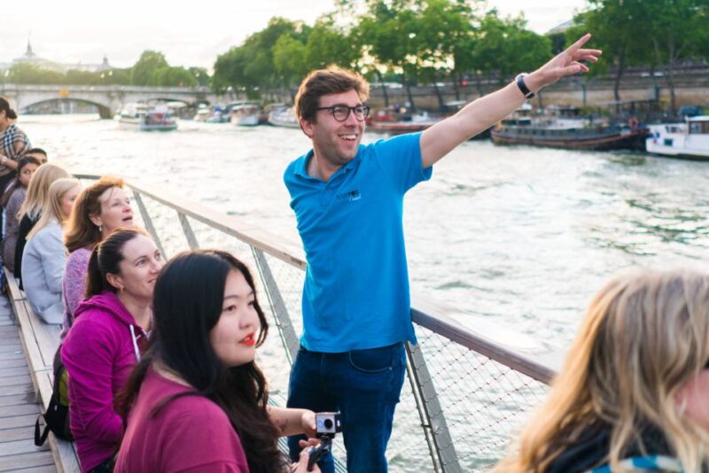 Paris: Evening Bike and Boat Tour - Who Should Consider This Tour?