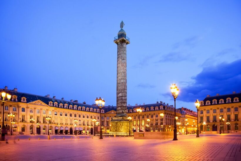 Paris: Evening Sightseeing Tour and Moulin Rouge Show - In Closing