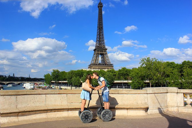 Paris: Experience Segway Top Highlights Small Group 2 Hours - Highlights of the Tour Experience