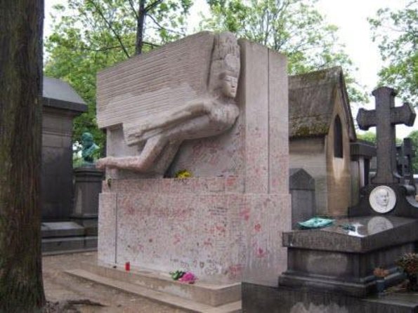 Paris: Famous Graves of Pere Lachaise Cemetery Guided Tour - Who Will Love This Tour?