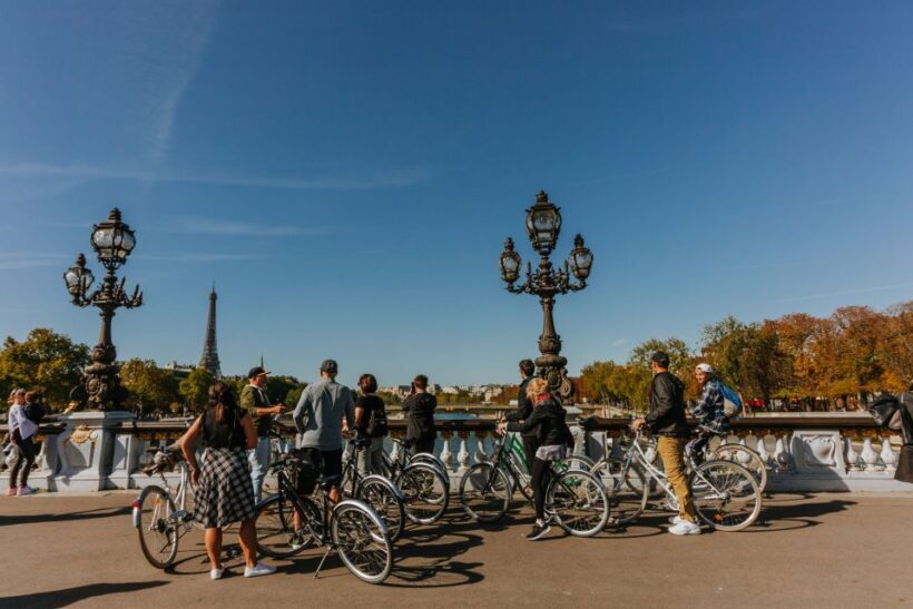 Paris: Famous Monuments Cycling Tour - FAQs