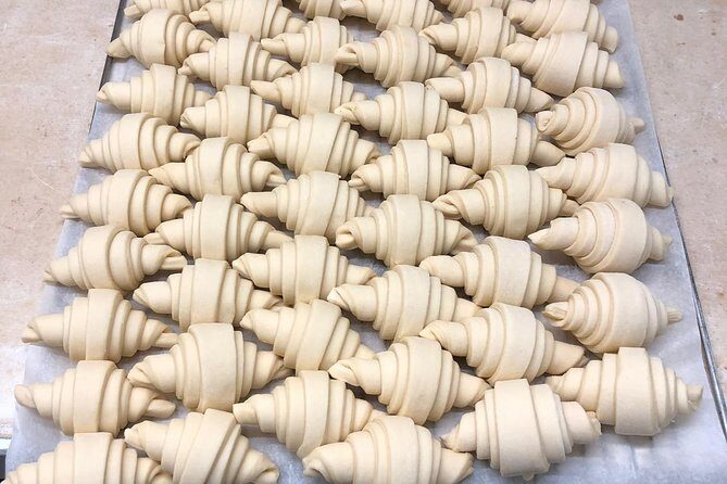 Paris French Bakery Behind the Scenes Experience - Review Highlights and Traveler Perspectives