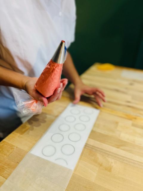 Paris: French Macaron Culinary Class with a Chef - Key Points