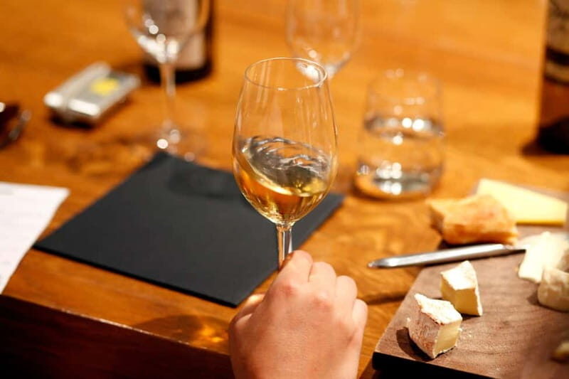 Paris: French Wine Tasting Class with Sommelier - The Wines and Pairings