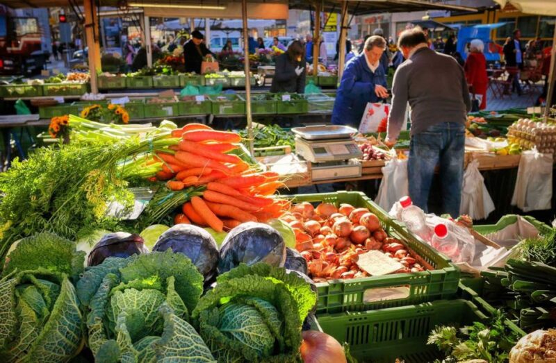 Paris: Gastronomic Private Walking Tour with Food Tastings - Who Should Sign Up for This Tour?