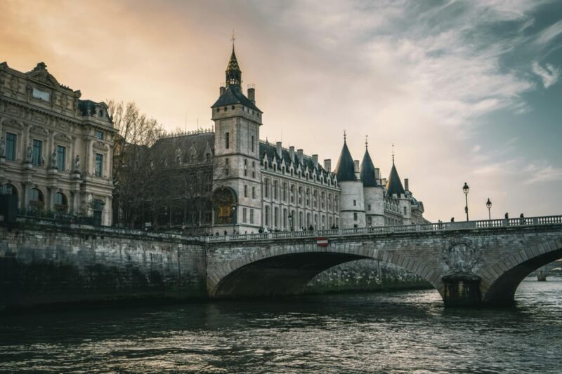 Paris: Ghosts and Dark Stories Guided Walking Tour - What’s Included and What You Should Know