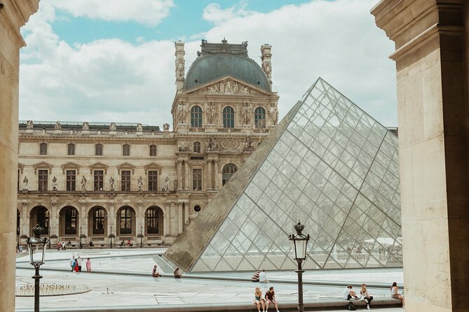 Paris Gourmet Food Tour and Louvre Museum Guided Tour in 1 Day - Price and Value Analysis