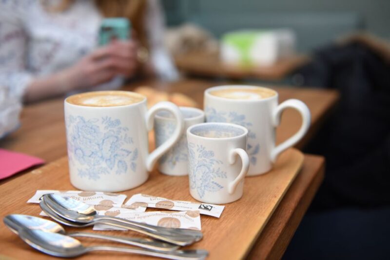 Paris Gourmet: Food Tour in South Montmartre - Food and Beverages: A Curated Tasting Experience