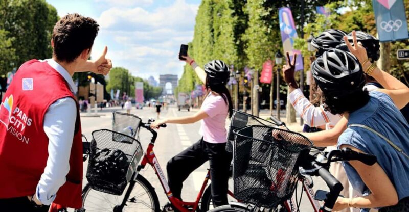 Paris Guided Bike Tour - The Experience and Group Dynamics