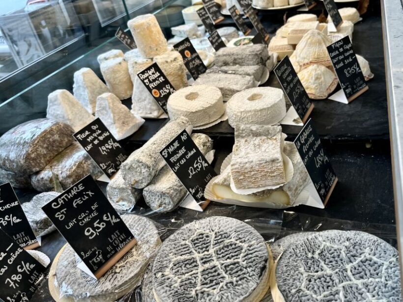 Paris: Guided Champagne & Food Tour in St-Germain-des-Pres - An In-Depth Look at the Tour Experience
