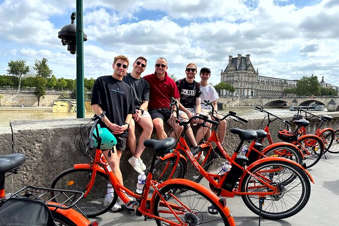 Paris Guided City Sightseeing Tour by Bike or E-Bike - Exploring the Champs-Élysées and Louvre