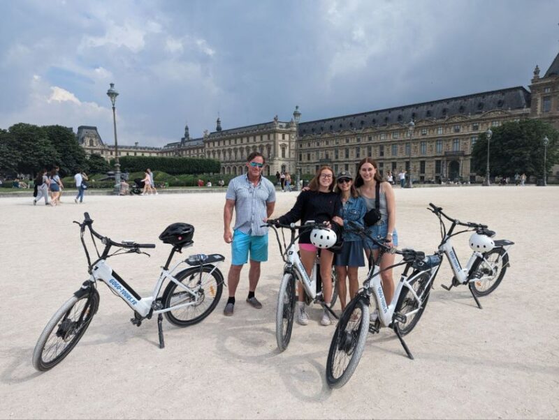 Paris: Guided Private E-bike Sightseeing Tour - What to Bring and Consider