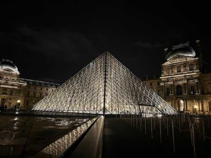 Paris: Guided tour in PORTUGUESE at the Louvre-semi-private - Why This Tour Is Valuable
