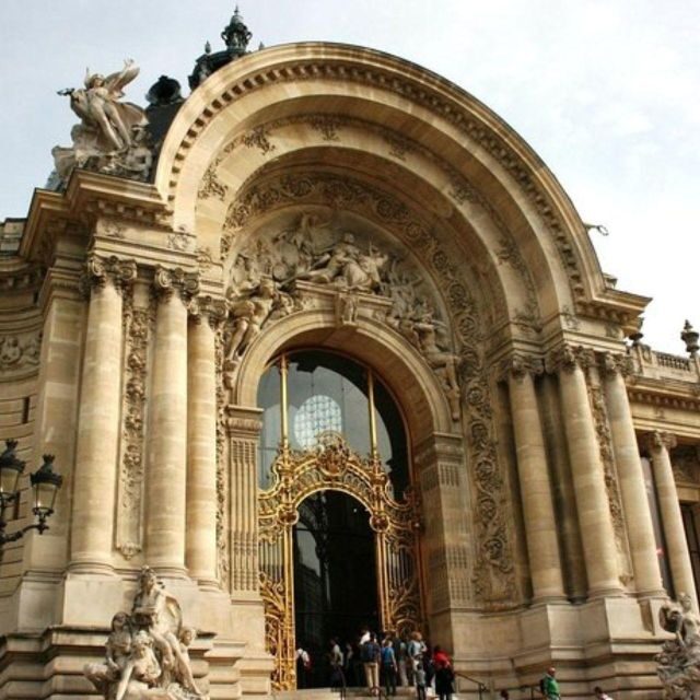 Paris: Half-Day Private City Tour - FAQs