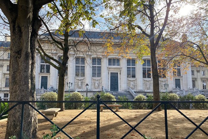 Paris Half Day Semi Private Tour With Private Options - Louvre Museum: Discovering Masterpieces