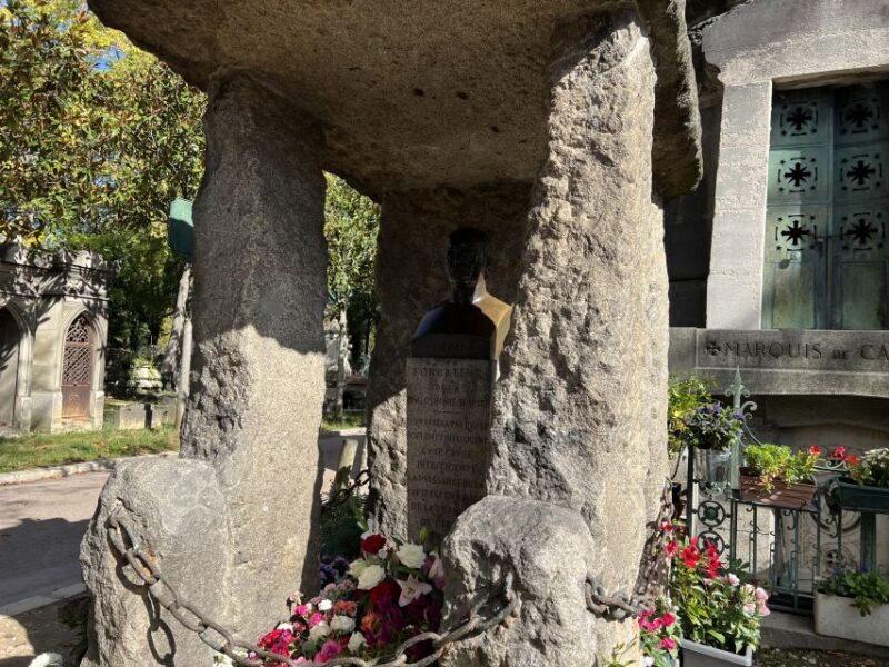 Paris: Haunted Père Lachaise Cemetery Guided Tour - FAQ