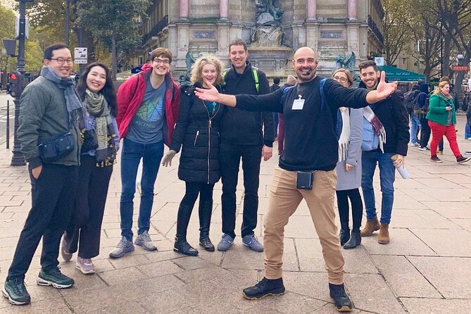 Paris - Historic City Center Walking Tour - Exploring the Historic City Center