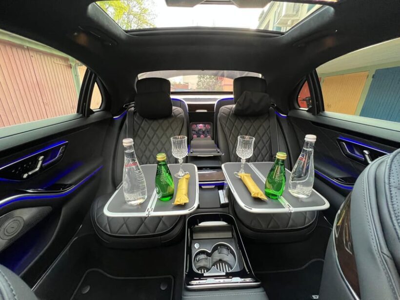 Paris: Historic Monuments Private Mercedes Limousine Charter - Exploring the Tour in Detail